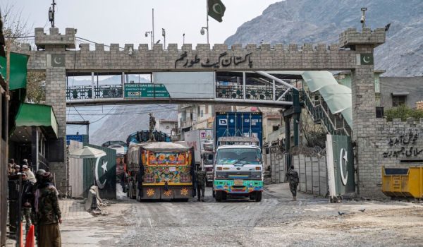 Afghanistan-Pakistan border crossings reopen after eleven-day Closure ...