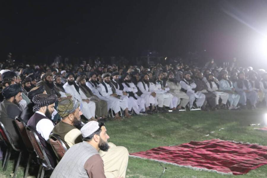 په میدان وردګ کې د «مڼې ګل» دودیزه مشاعره جوړه شوه - SALAM WATANDAR